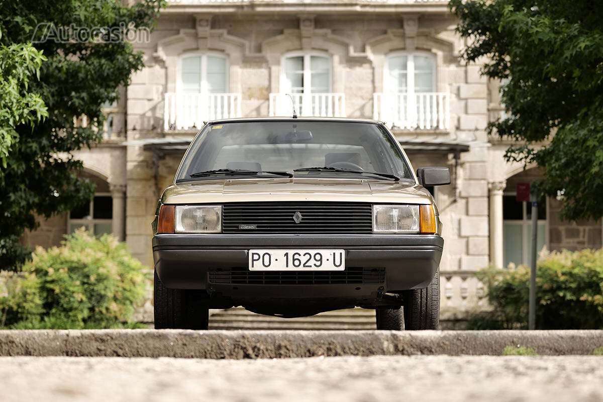 VÍDEO| Probamos el Renault 9 GTD, el diésel más vendido | Autocasión