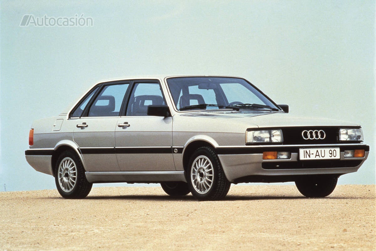 Coches míticos: Audi 80, los cimientos del Quattro y del RS2 | Autocasión