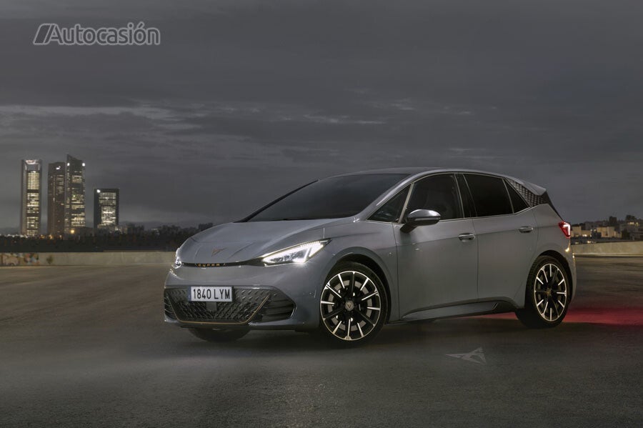 Primera prueba del Cupra Born e-Boost: GTI eléctrico | Autocasión