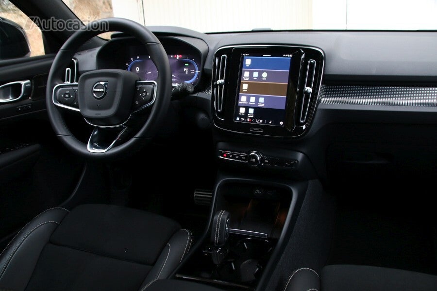 VÍDEO| Prueba del Volvo XC40 Recharge Twin Eléctrico 300 kW: derroche de virtudes | Autocasión
