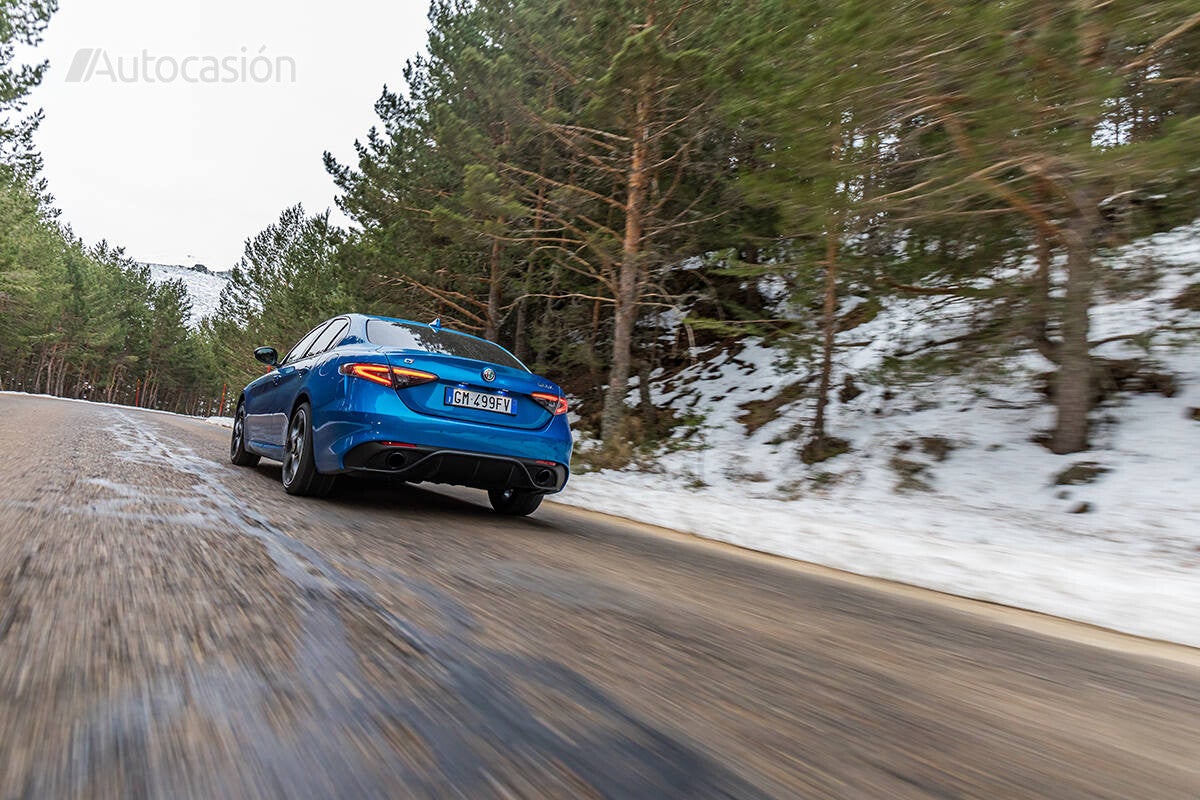 Estrenamos el renovado Alfa Romeo Giulia MY 2023, así ha cambiado ...