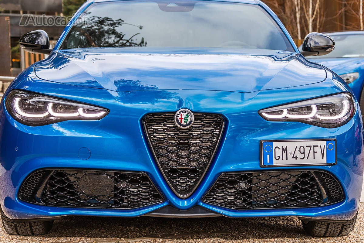 Estrenamos el renovado Alfa Romeo Giulia MY 2023, así ha cambiado ...