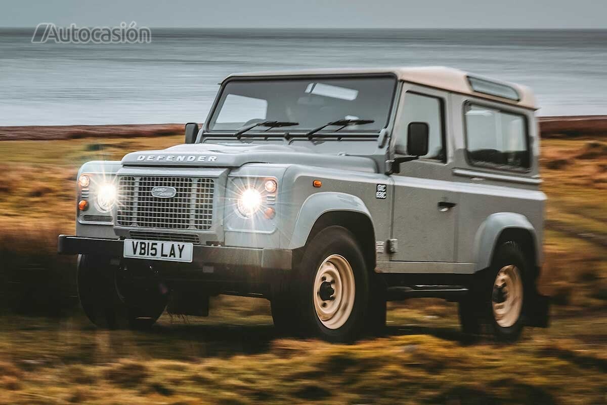 Land Rover resucita el Defender clásico con la edición limitada Works ...