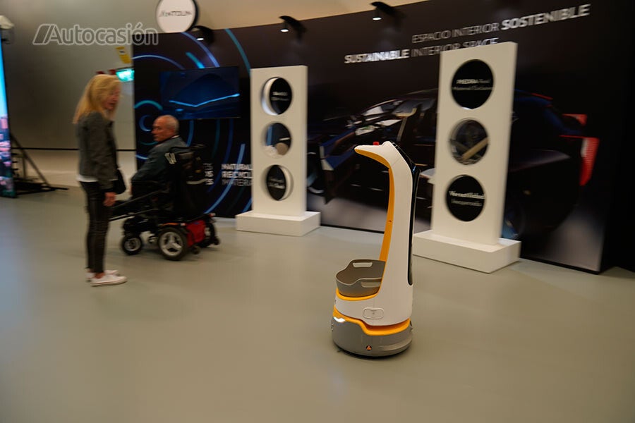 Mobility City: el museo de coches en un puente que no te puedes perder ...