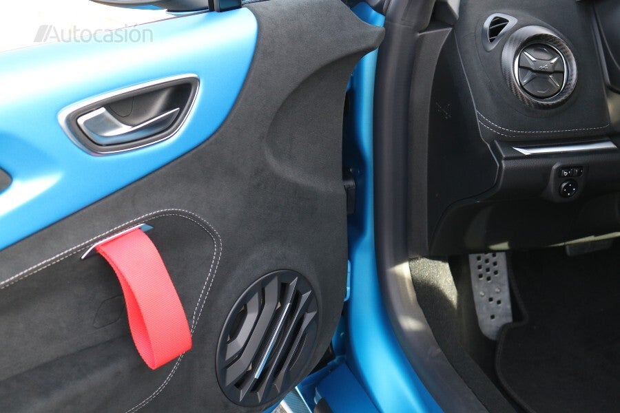 VÍDEO | Prueba del Alpine A110 R: el rey de reyes | Autocasión