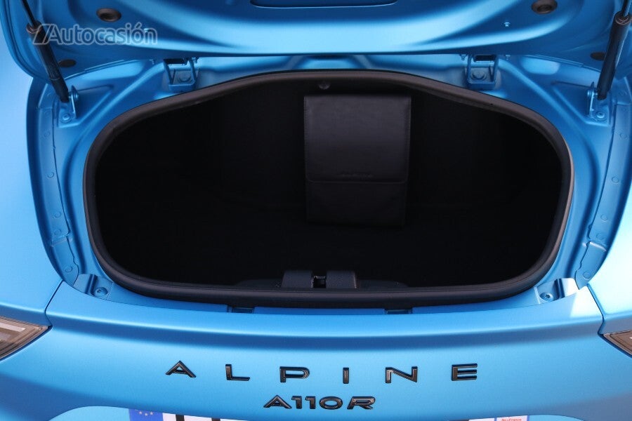 VÍDEO | Prueba del Alpine A110 R: el rey de reyes | Autocasión