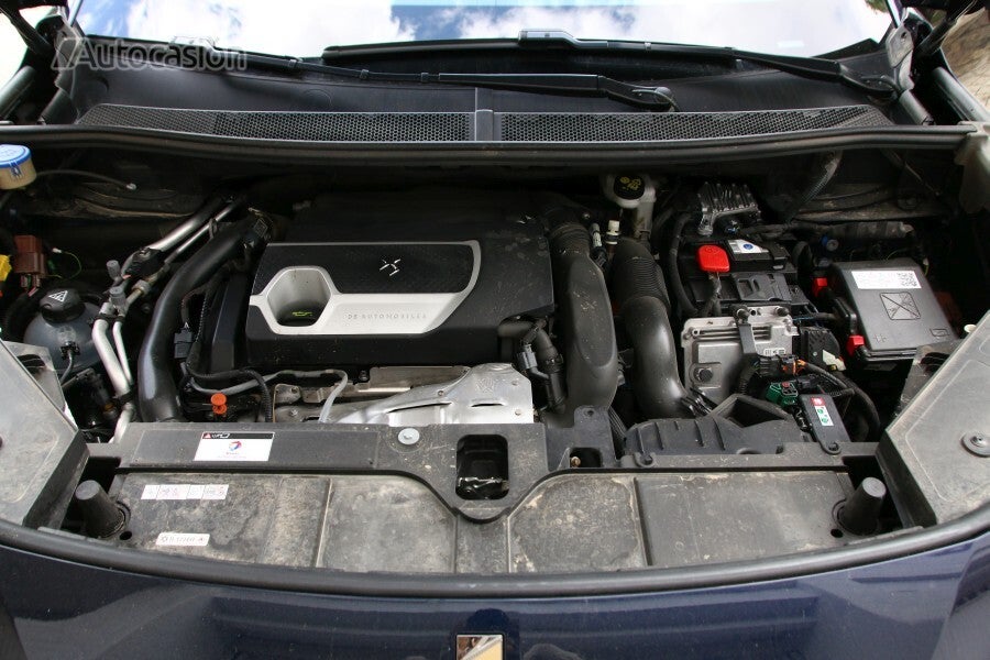 VÍDEO| Prueba del DS 7 E-TENSE 360 CV 4x4: alta costura | Autocasión