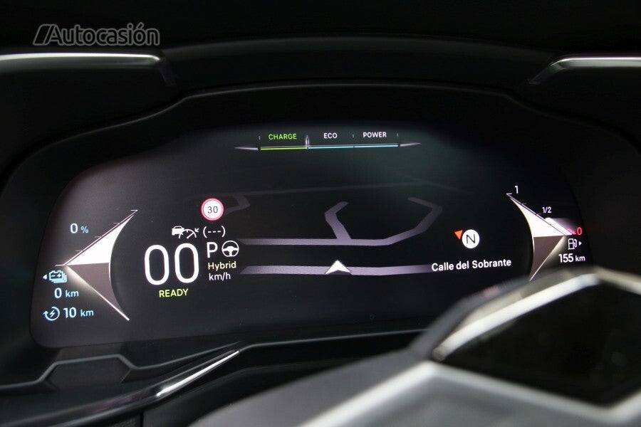 VÍDEO| Prueba del DS 7 E-TENSE 360 CV 4x4: alta costura | Autocasión