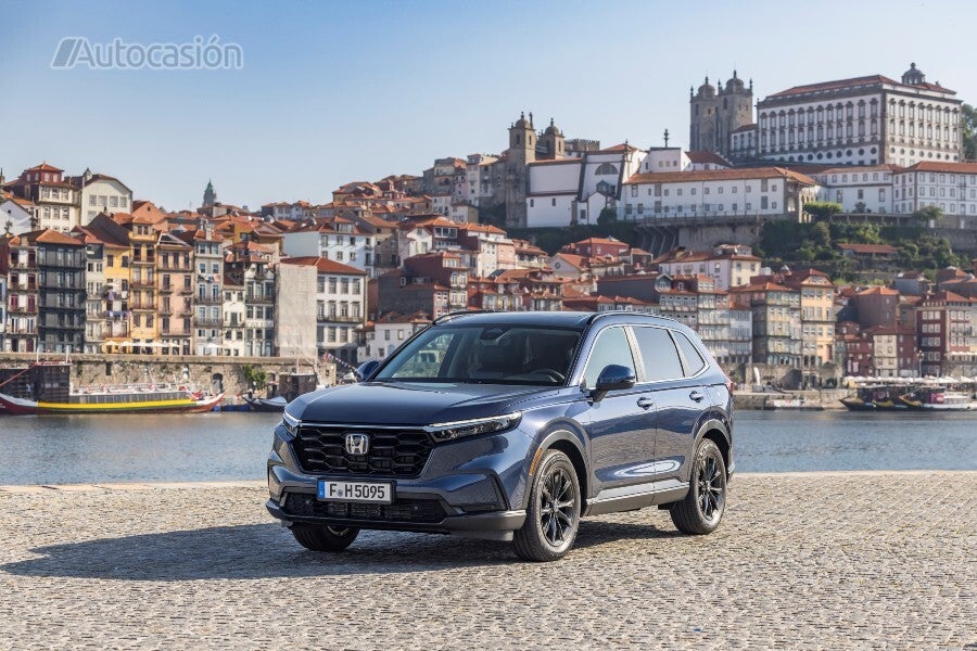 Primera prueba del Honda CR-V 2024: llega el primer PHEV de Honda a Europa | Autocasión