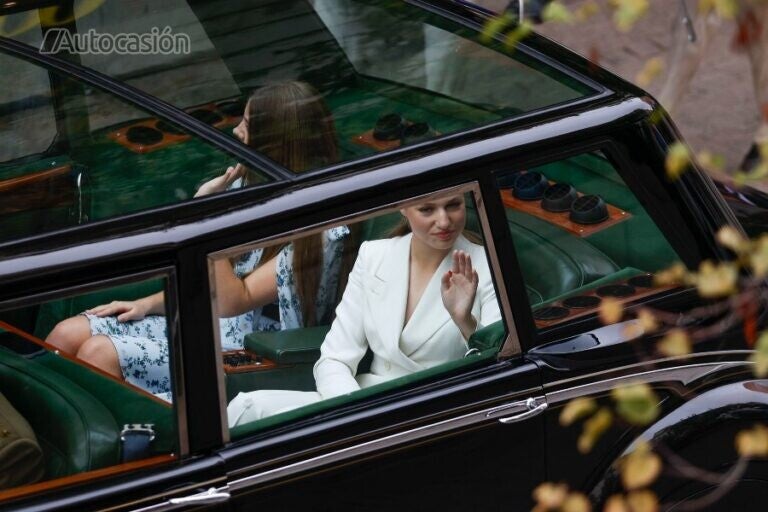 Este es el coche en el que la princesa Leonor ha ido a jurar la ...