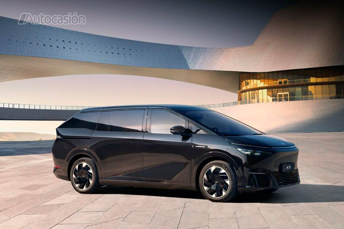 Xpeng X9, el monovolumen vanguardista chino que declara 700 km de ...