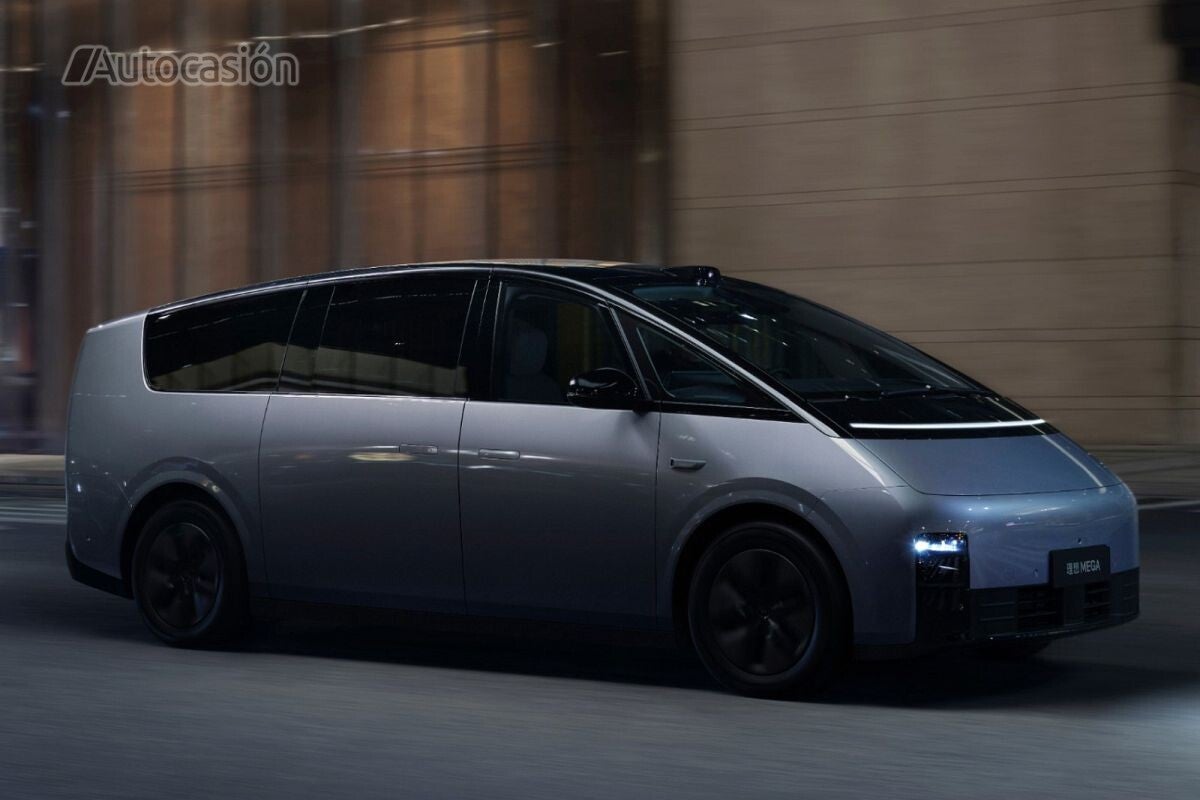 Li Mega, el súper monovolumen eléctrico de lujo chino | Autocasión