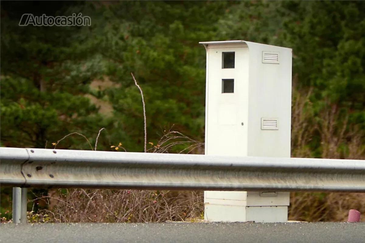 La DGT confirma la instalación de 24 nuevos radares de velocidad | Autocasión