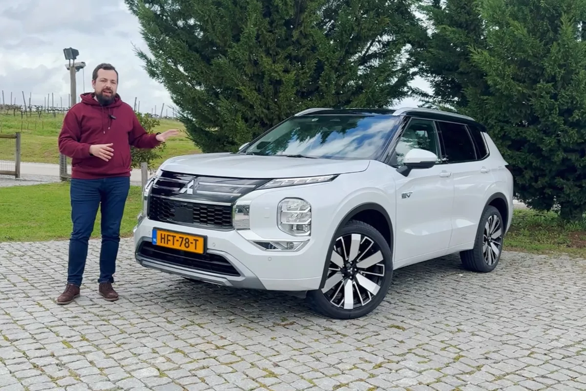 Mitsubishi Outlander PHEV 2025: características, diseño y precio