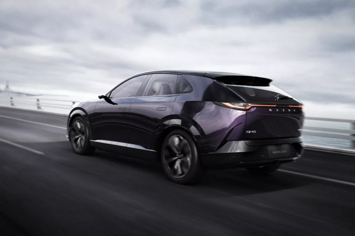 Mazda CX-6e 2026: novedades y curiosidades